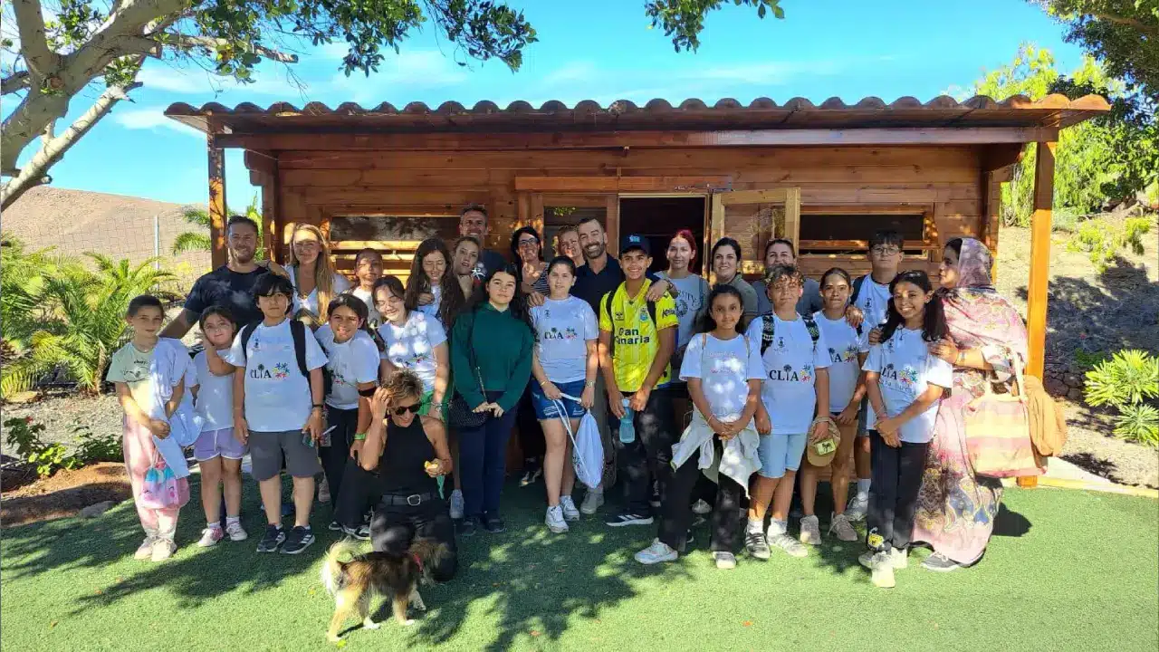 El CLIA de Santa Lucía de Tirajana se pone en modo solidario y visita el Centro de Protección ...